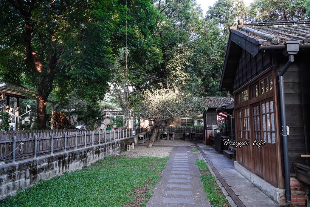 雲林斗六警察舊宿舍群，老屋控必遊，日治時期昭和建築，喝咖啡拍老屋，雲林斗六一日遊！ – 瑪姬幸福過日子